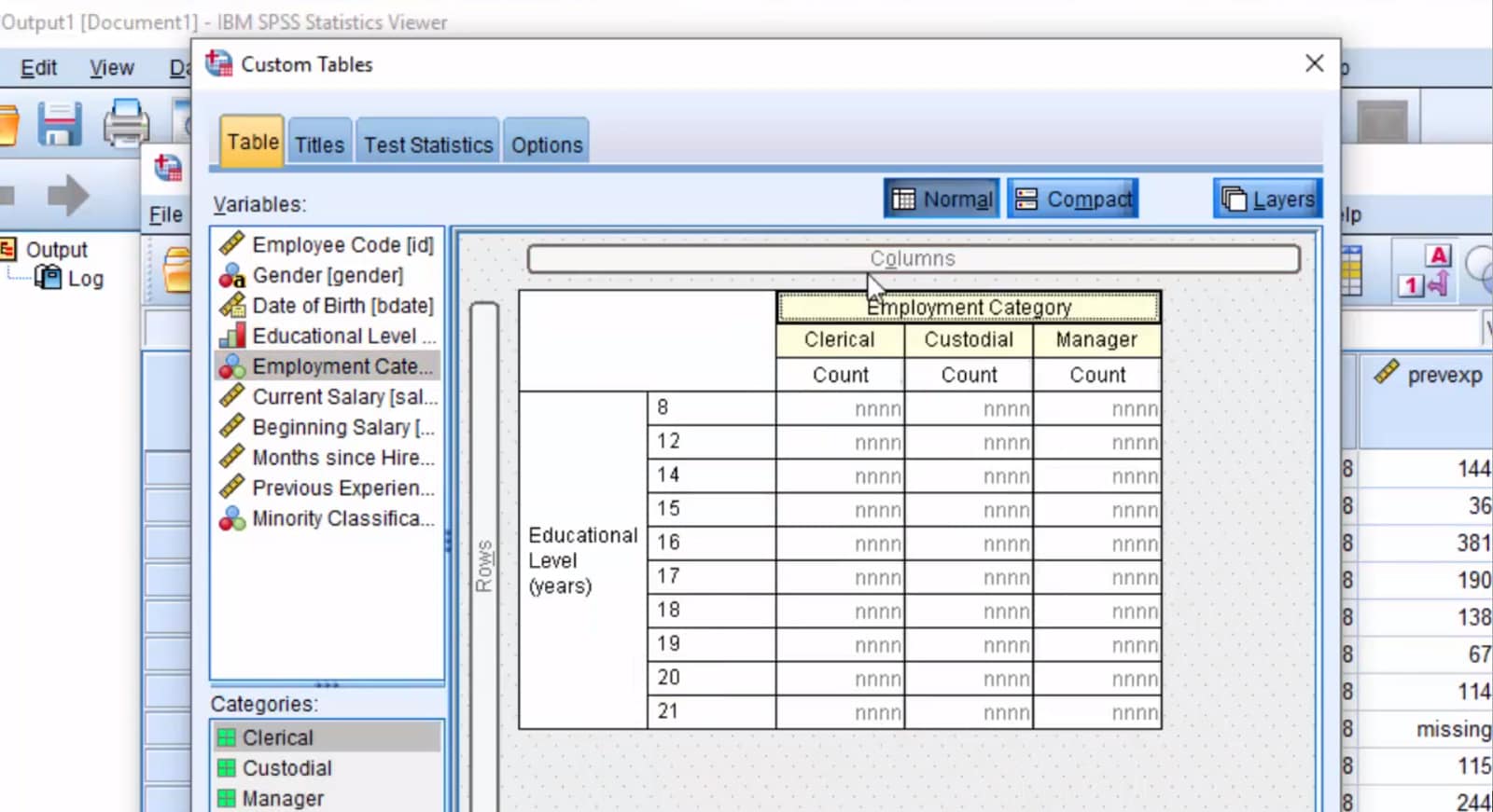 Aprende a crear tablas personalizadas en IBM SPSS paso a paso